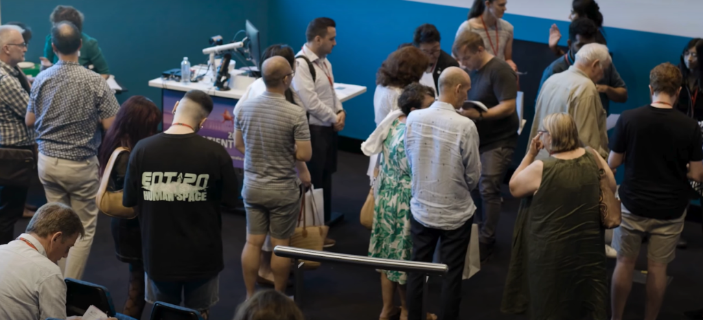 Serving up JCSMR research on a plate(let) | ITP Australia and New Zealand